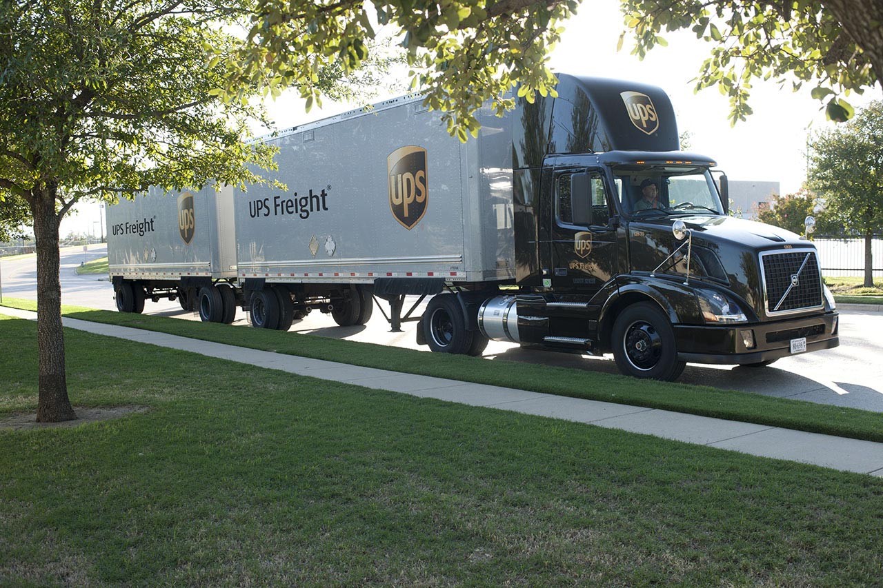 UPS Office Photos in Bangkok | WorkVenture