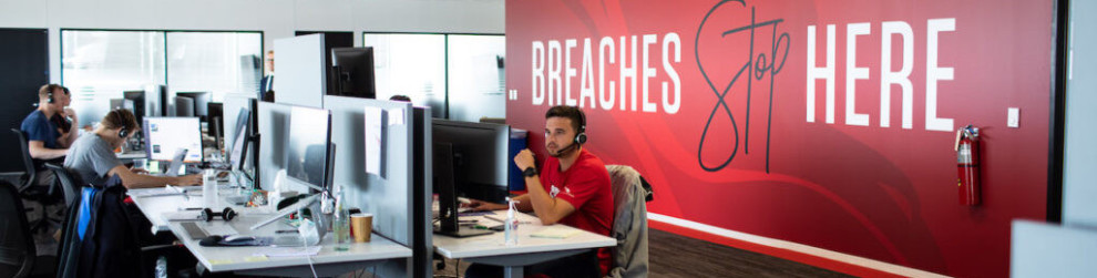 Crowdstrike Office Photos in Bangkok | WorkVenture