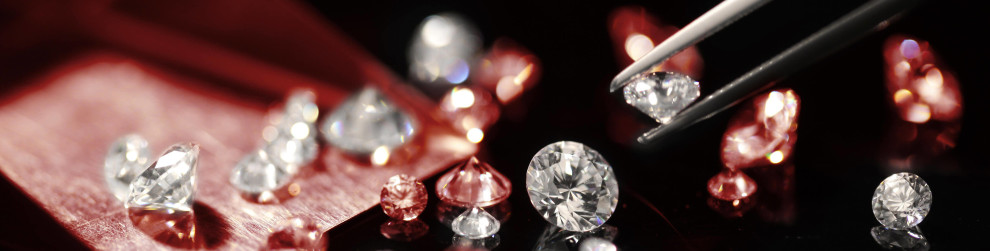 สมัครงาน Diamonds By Manee